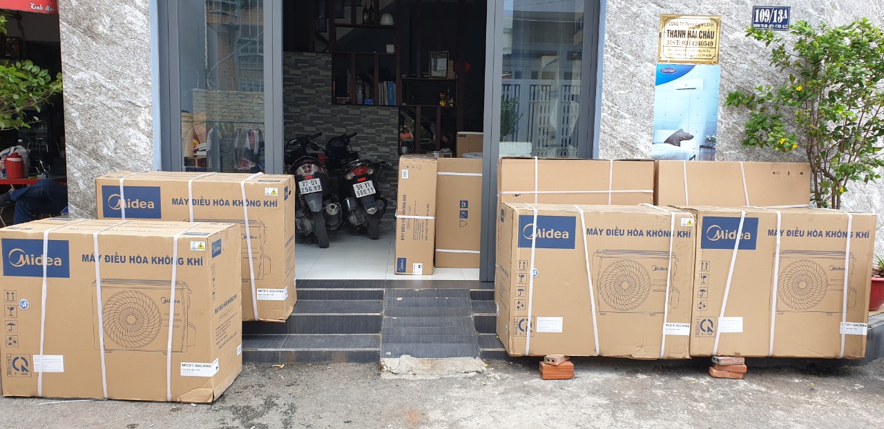 Thi Công Lắp Đặt Máy Lạnh Âm Trần Midea Cho Công Ty Hercules